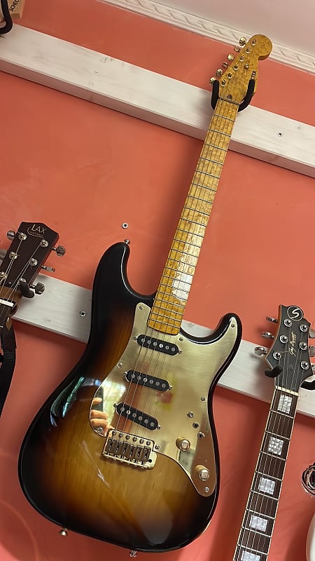 Custom Schecter Dream Machine Stratocaster Knopfler Sunburst | Reverb