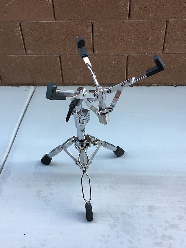 DW Drum Workshop 9000 Series Snare Drum Stand w/ tech lock | Reverb