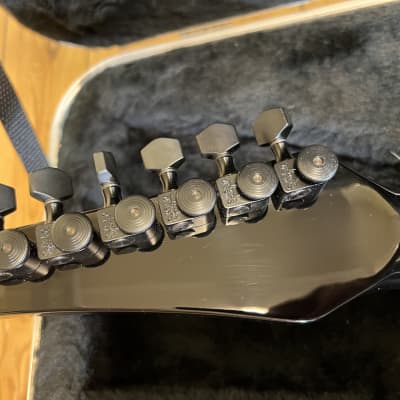 Carvin DC127 1990-2000 Black | Reverb