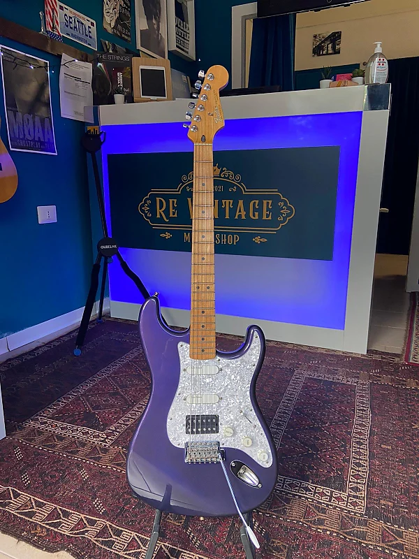 Fender Stratocaster 1999 - Midnight Blue | Reverb