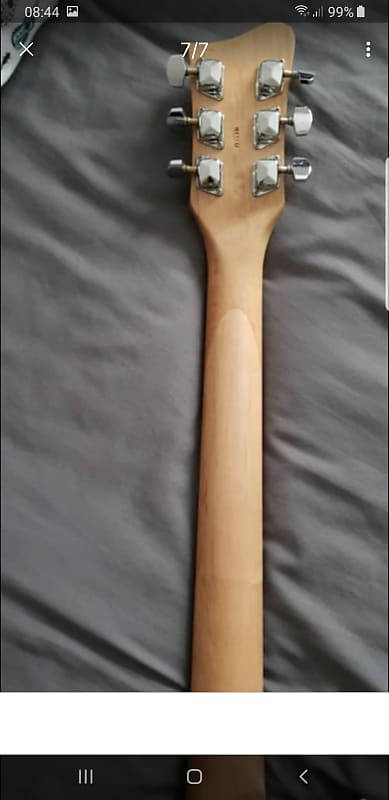 First Act ME537 Not sure - Gloss black | Reverb