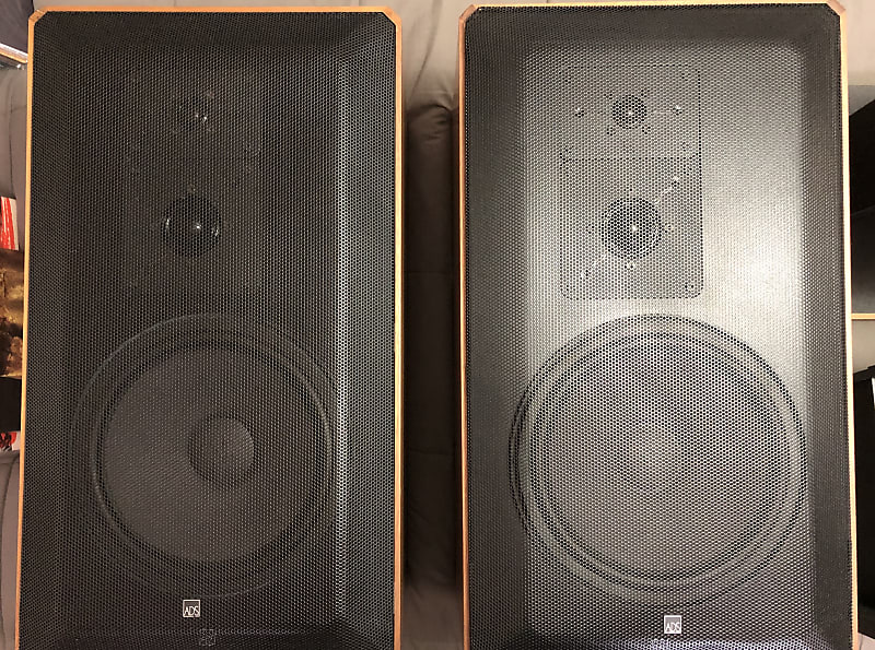 A/D/S L880 Audiophile Speakers w/Plateau Stands! *Legendary | Reverb