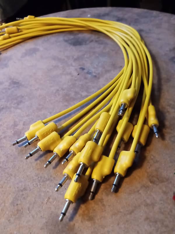 Tiptop Audio (16 Yellow 20 Inch Stack Patch Cables PACK) | Reverb