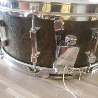 Remo GOLD CROWN 2005 - TEXTURED COMPOSITE | Reverb