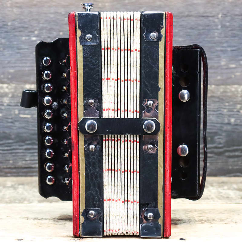 Handmade Accordion 1-Row 2-Bass 10-Treble Buttons "D" | Reverb Canada