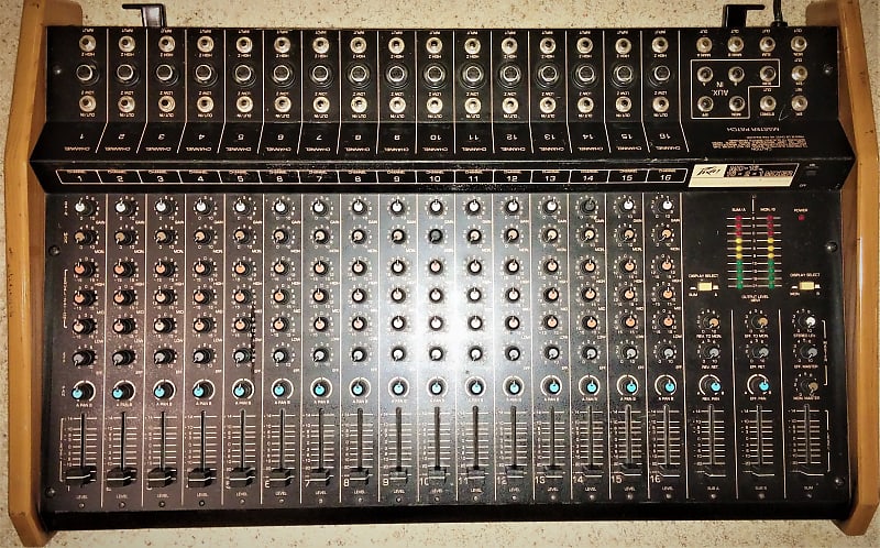 VINTAGE 1982 PEAVEY 16 Channel Mixer MD16, 16x2x1 Mixer, Made | Reverb