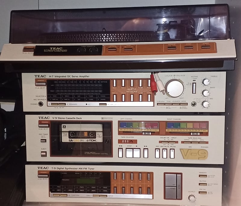 TEAC A-9,.T-9, V-9, P-9 1985 - weiß | Reverb