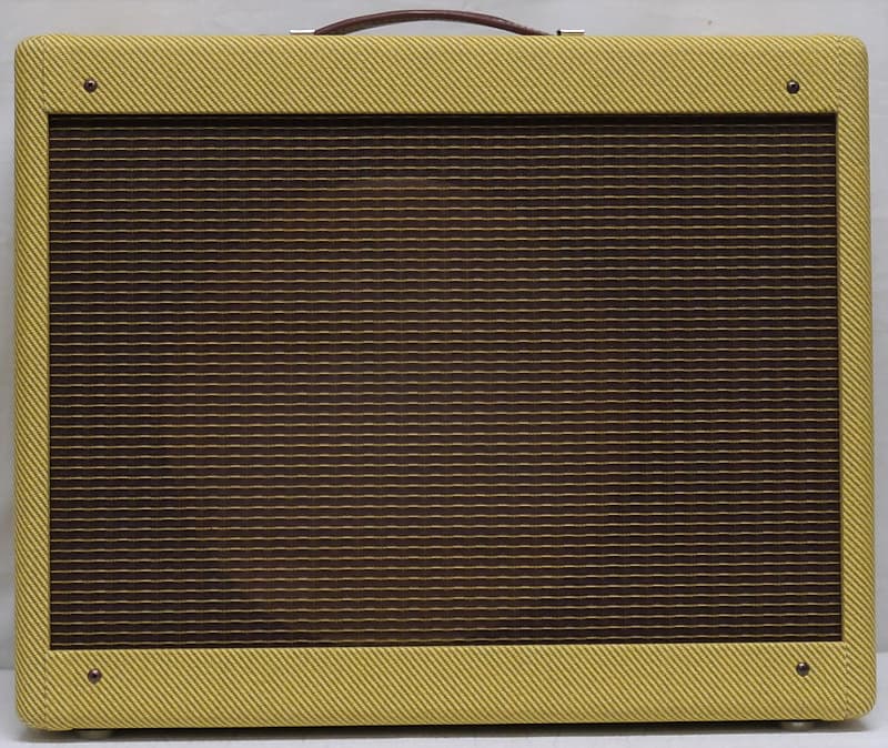 Guitar Cabinets Direct Narrow Panel Tweed Vibrolux® 5F11 | Reverb