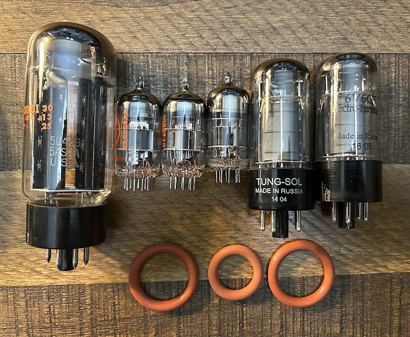 6 tubes, AX7 (ECC83S) , 6V6, 5U4gb rectifier tube, Fender, | Reverb