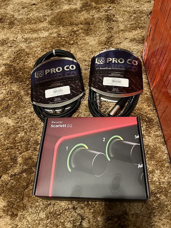 Focusrite Scarlett 2024 - Red, JBL LSR 305 speakers-2024 | Reverb