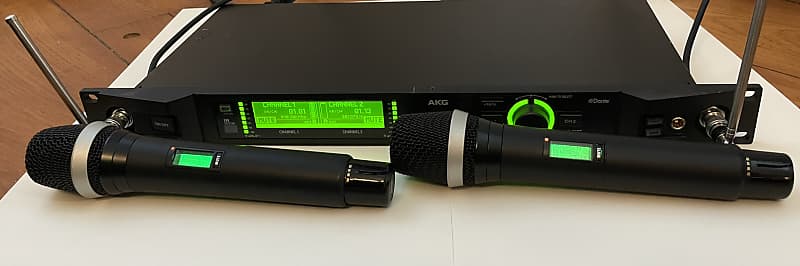 AKG DSR800 2 Channel Receiver w/ a pair of DHT 800 BD1 | Reverb
