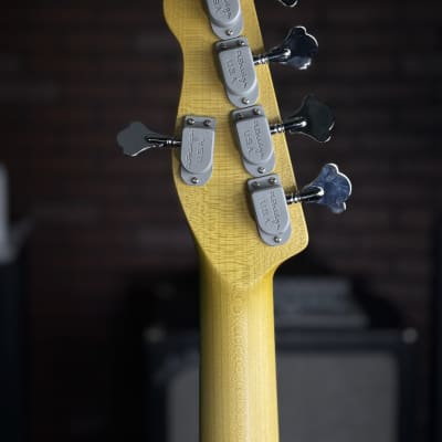 Woodcraft Ampmaster 5 String Medium scale 32" Electric Bass | Reverb