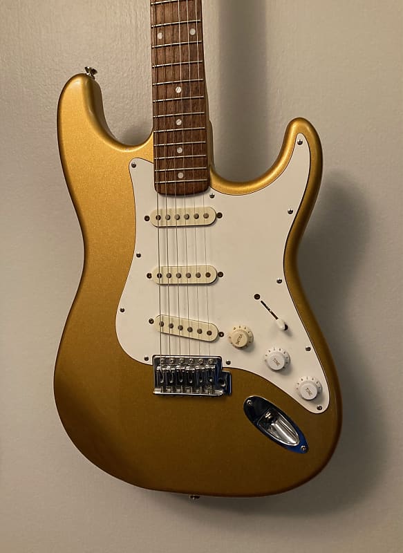 Austin Strat Style - Gold Metallic | Reverb