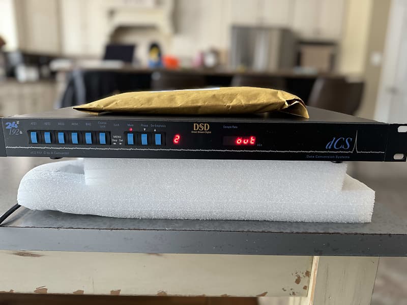 DCS 954 Digital to Analog Converter 24-bit 192kHz | Excellent | Reverb