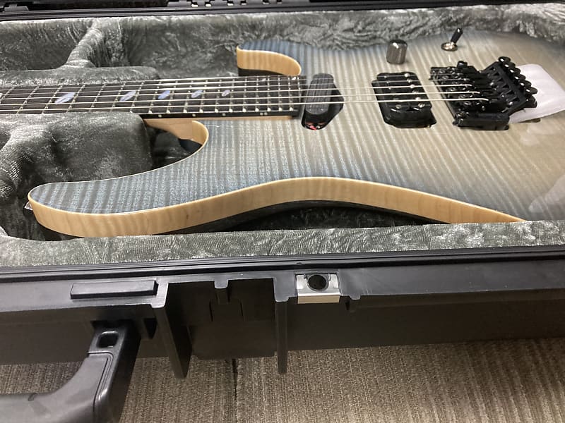 Caparison Horus-M3 Custom Line | Reverb Australia