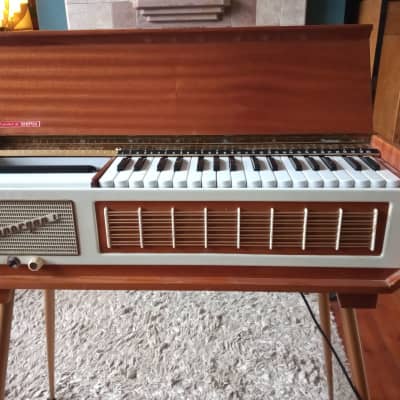 Farfisa Pianorgan portable reed organ | Reverb