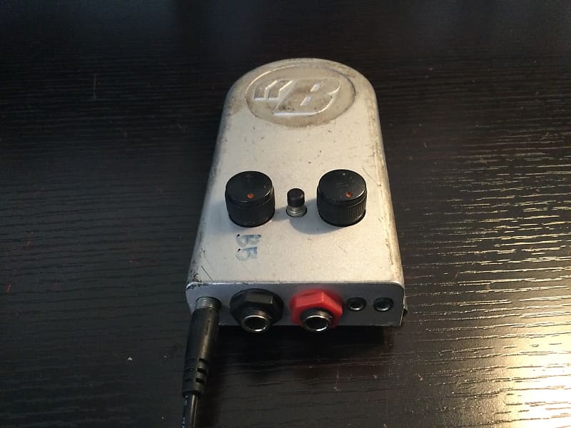 Backbeat Bass strap subwoofer Gen 1 - Grey | Reverb