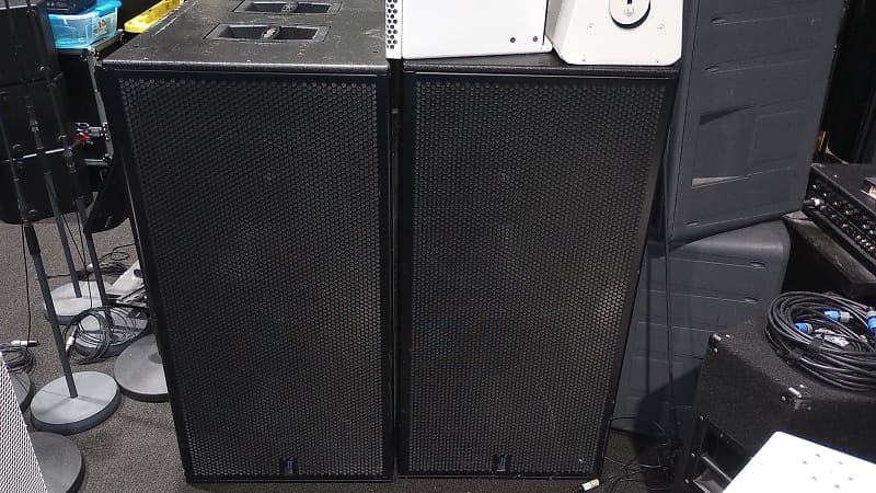 Meyer Sound 700 HP - Black | Reverb