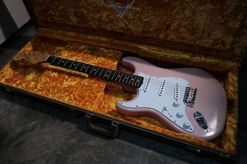 Fender Custom Shop 1960 Strat Relic Shell Pink | Reverb