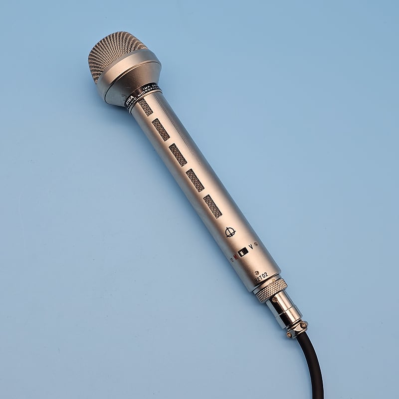 ☆Vintage 1960s Aiwa DM-68 Dynamic Microphone (AKG D19 | Reverb UK