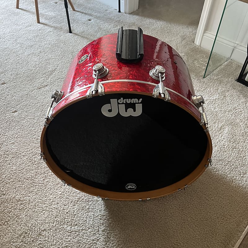 DW 22in Maple Bass Drum Open-face Early 2000s - Red Pearloid | Reverb