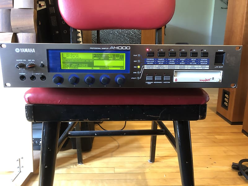 Yamaha A4000 sampler | Reverb