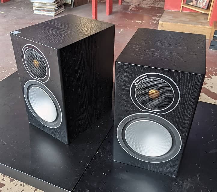 Monitor Audio Silver 1 Bookshelf Speaker Pair | Reverb