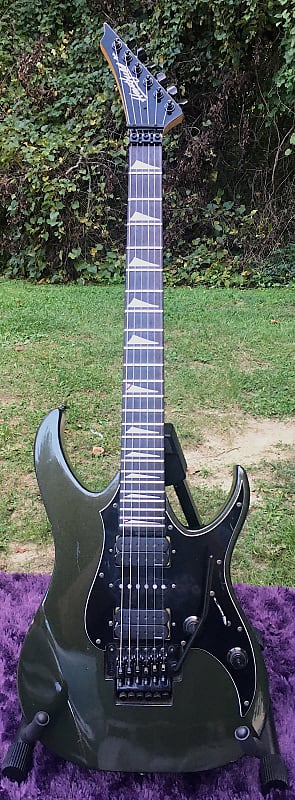 Heartfield Talon V by Fender - with Heartfield hard shell | Reverb