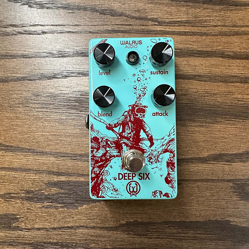 Walrus Audio Deep Six Compressor V1 2017 - 2018 - Blue / Red | Reverb