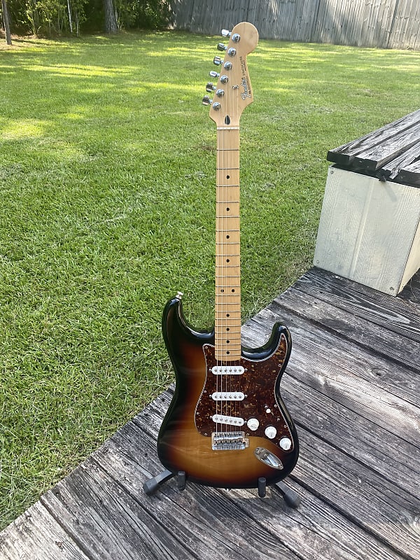 Fender MIM Stratocaster 2004 - Sunburst - Excellent! | Reverb