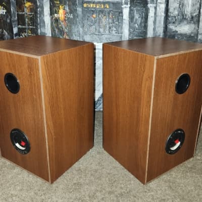 Infinity Vintage pair of Infinity Studio Monitor SM-62 | Reverb