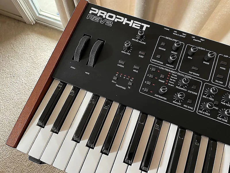 Sequential Prophet Rev2 61-Key 16-Voice Polyphonic | Reverb