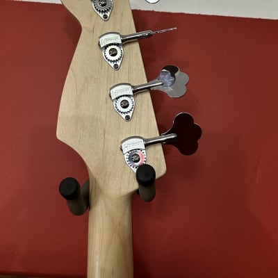 Warmoth Feather Weight (7.10 pounds) EMG Jazz Bass 2023 - | Reverb