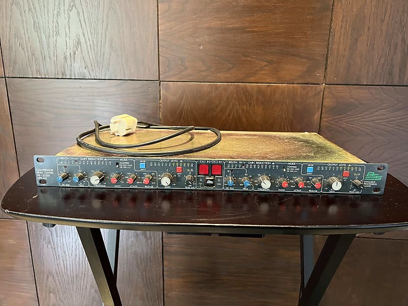 BSS Audio DPR-402 Analog Limiter/De-Esser | Reverb