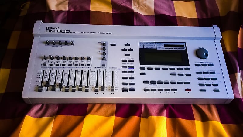 Roland DM-800 | Reverb