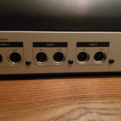 Mackie MCU Pro & XT Universal DAW Control Surface with 8 | Reverb