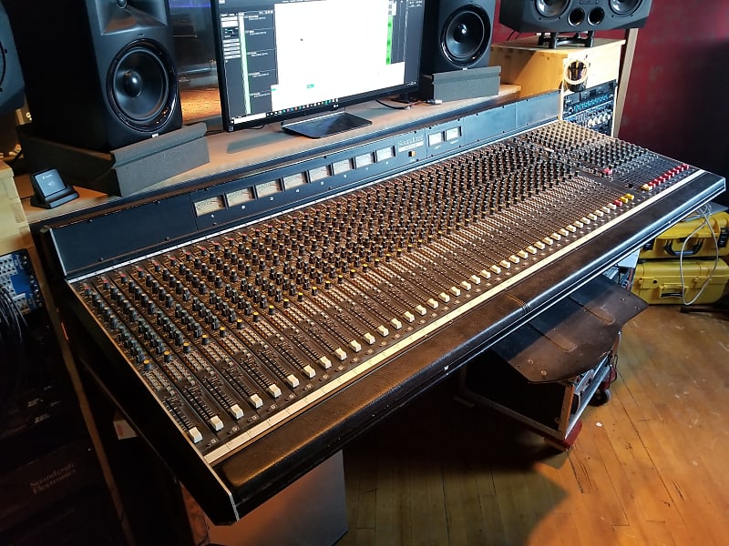 Soundcraft 8000 | Reverb