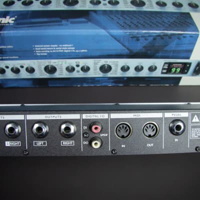 TC Electronic M350 Dual-Engine Rack Processor with Reverb and | Reverb