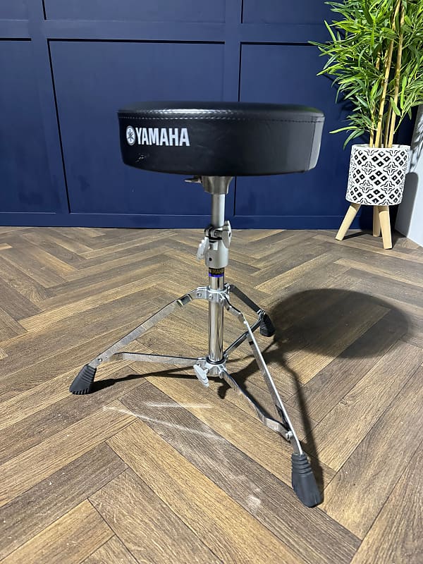 Yamaha DS750 Drum Stool Throne / Height Adjustable / Drum | Reverb UK