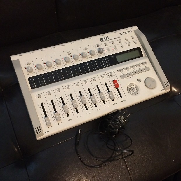 Zoom R-16 Digital Multitrack Recorder Mixer SD White | Reverb