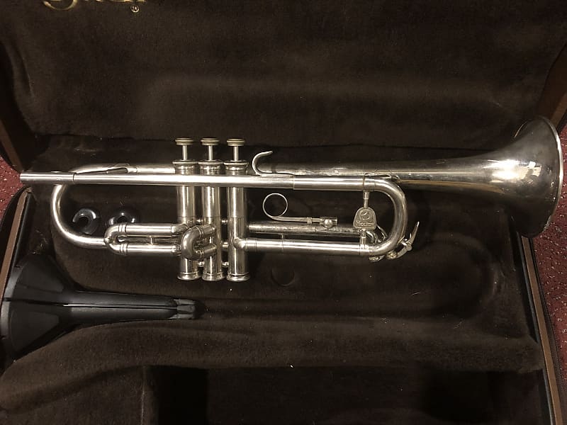 Holton T401 1971 Nickel Trumpet with Stand and Case | Reverb