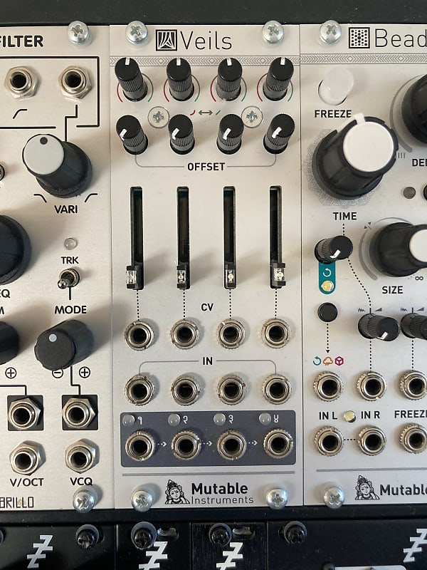 Mutable Instruments Veils V2 Quad VCA - Silver | Reverb