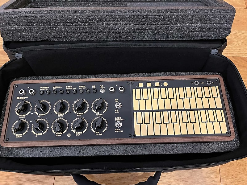 Meng Qi Wing Pinger 2022 Banana Jack with Case | Reverb