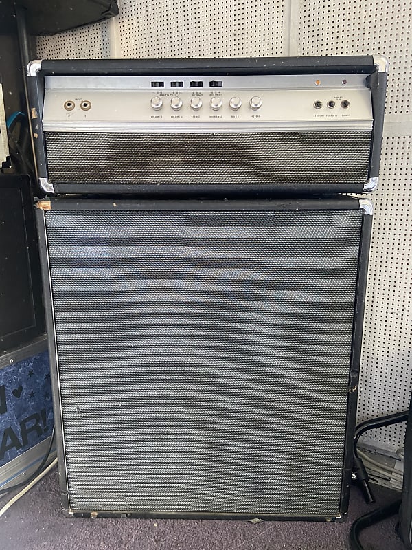 Ampeg V4 w/ matching cab | Reverb
