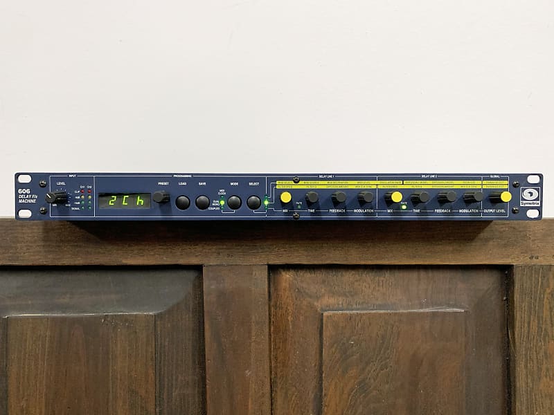 Symetrix 606 "Vintage Digital Delay / FX" | Reverb