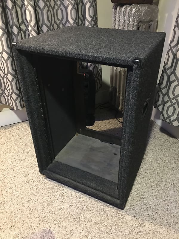 Studio Rack Carpet Covered 2013 - Carpet Covered | Reverb