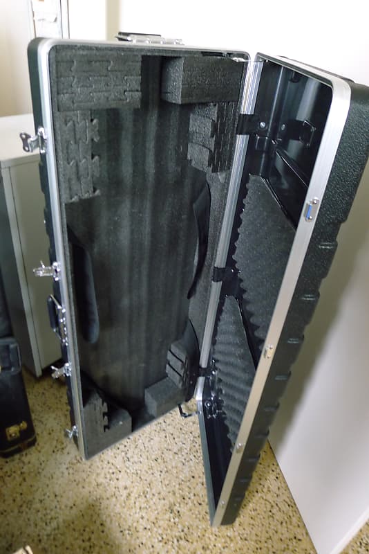 Keyboard Case 61 ABS wheels - Lightweight + Strong | Reverb