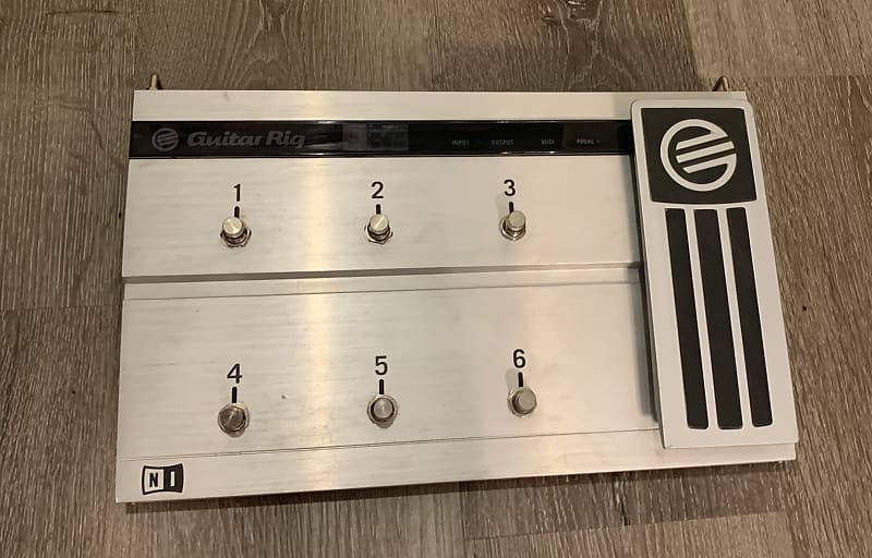 Guitar Rig - Native Instruments Rig Kontrol 2 | Reverb