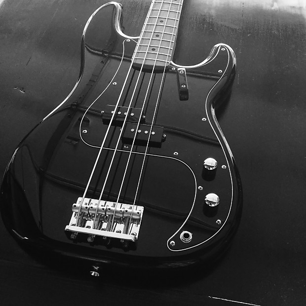 Fender Squier Precision Bass Matt Freeman Signature 2014 | Reverb