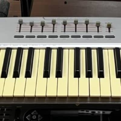 M-Audio Oxygen 61 Master keyboard midi usb 61 keys | Reverb
